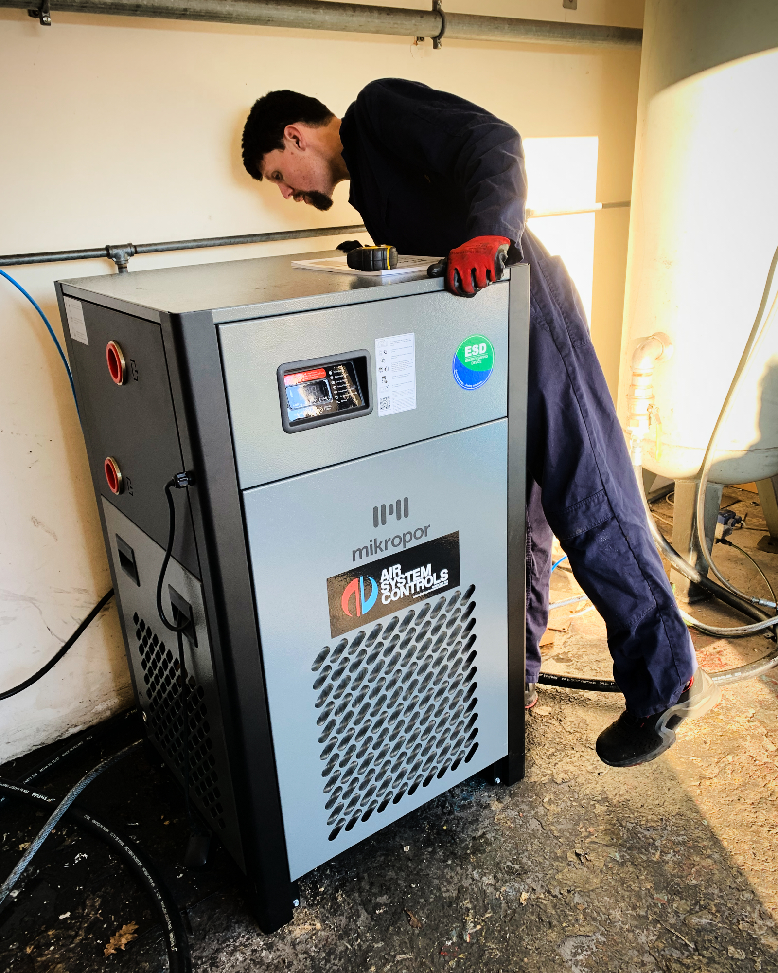 SCR Compressors - Air System Controls